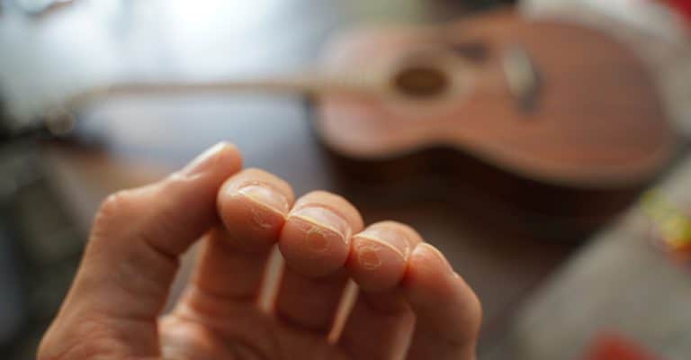 Do Guitar Calluses Go Away? & If So How? - Guitar Aficionado