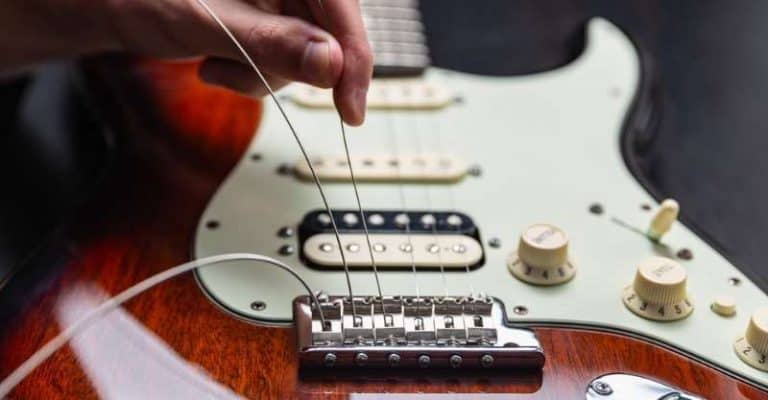 How To Change Guitar Strings In 10 Easy Steps - Guitar Aficionado