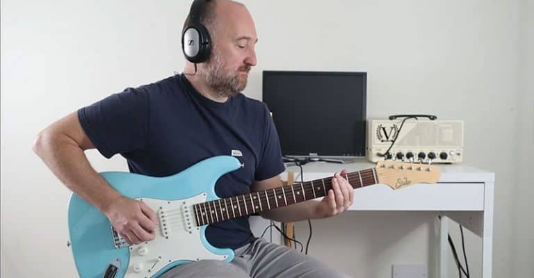 29 Fun Songs To Play On Guitar [With Tabs] - Guitar Aficionado