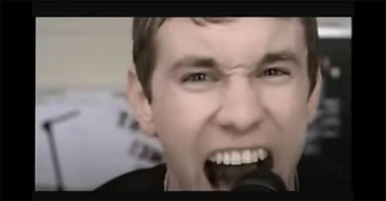 27 Best Punk Bands Of The 2000s - Guitar Aficionado