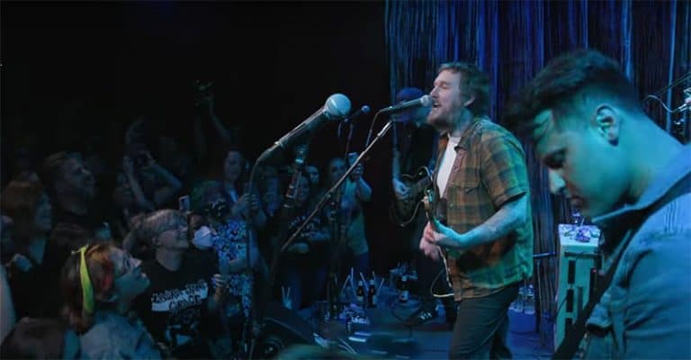 27 Best Punk Bands Of The 2000s - Guitar Aficionado