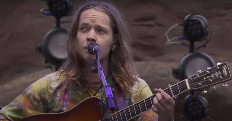 31 Best Modern Guitarists, All Are Current - Guitar Aficionado