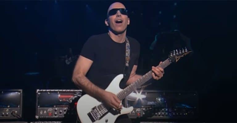 31 Best Modern Guitarists, All Are Current - Guitar Aficionado