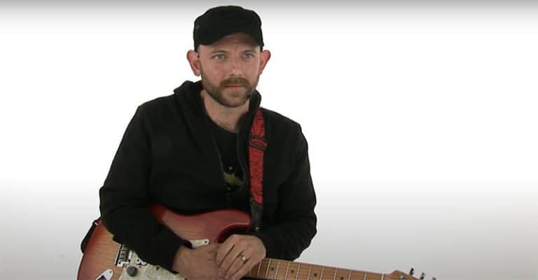 31 Best Modern Guitarists, All Are Current - Guitar Aficionado