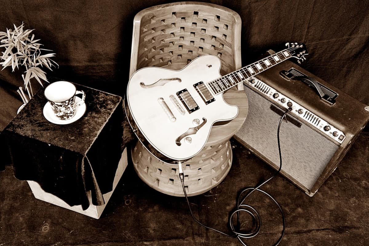 What Is A F-Hole On Guitar? - Guitar Aficionado